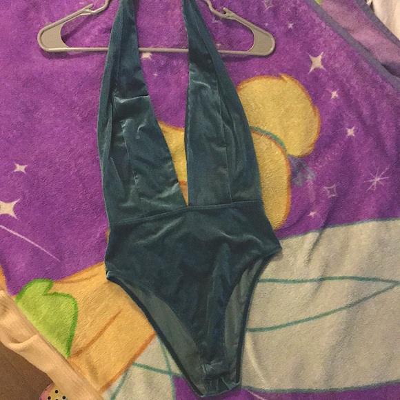 Forever 21 | Tops | Deep V Cut Bodysuit | Poshmark